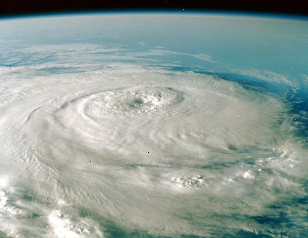 Hvordan man laver en orkan katastrofe kit – E2R